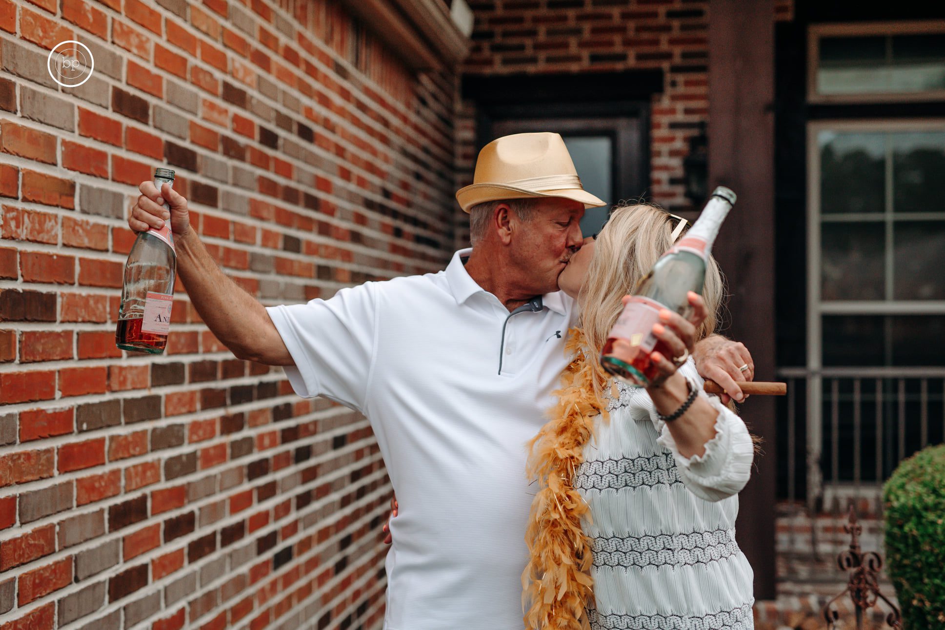 Couple’s Hilarious Celebratory “Empty Nest” Photo Shoot Goes Viral ...