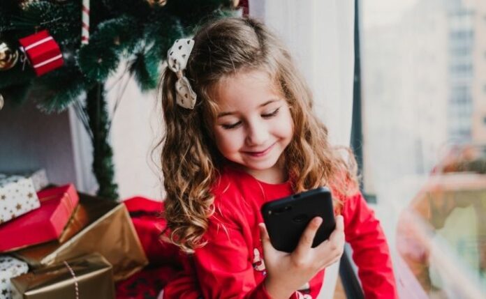 How To Call Santa Claus Directly This Year - Filter Free Parents